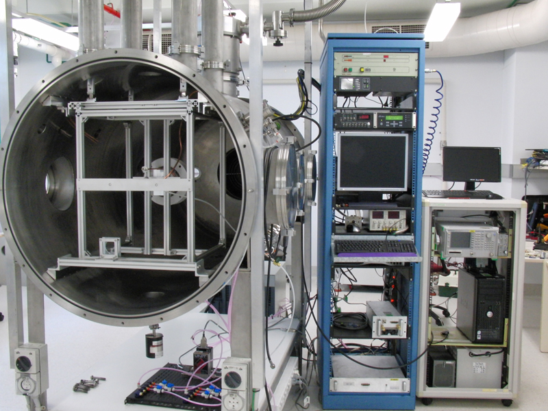 Ceramics provide high-voltage insulation for unique gas plasma engine