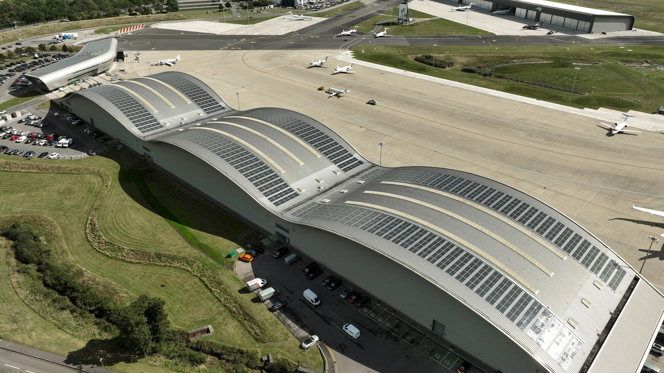 Solivus Delivers Major UK Solar Installation at Farnborough Airport